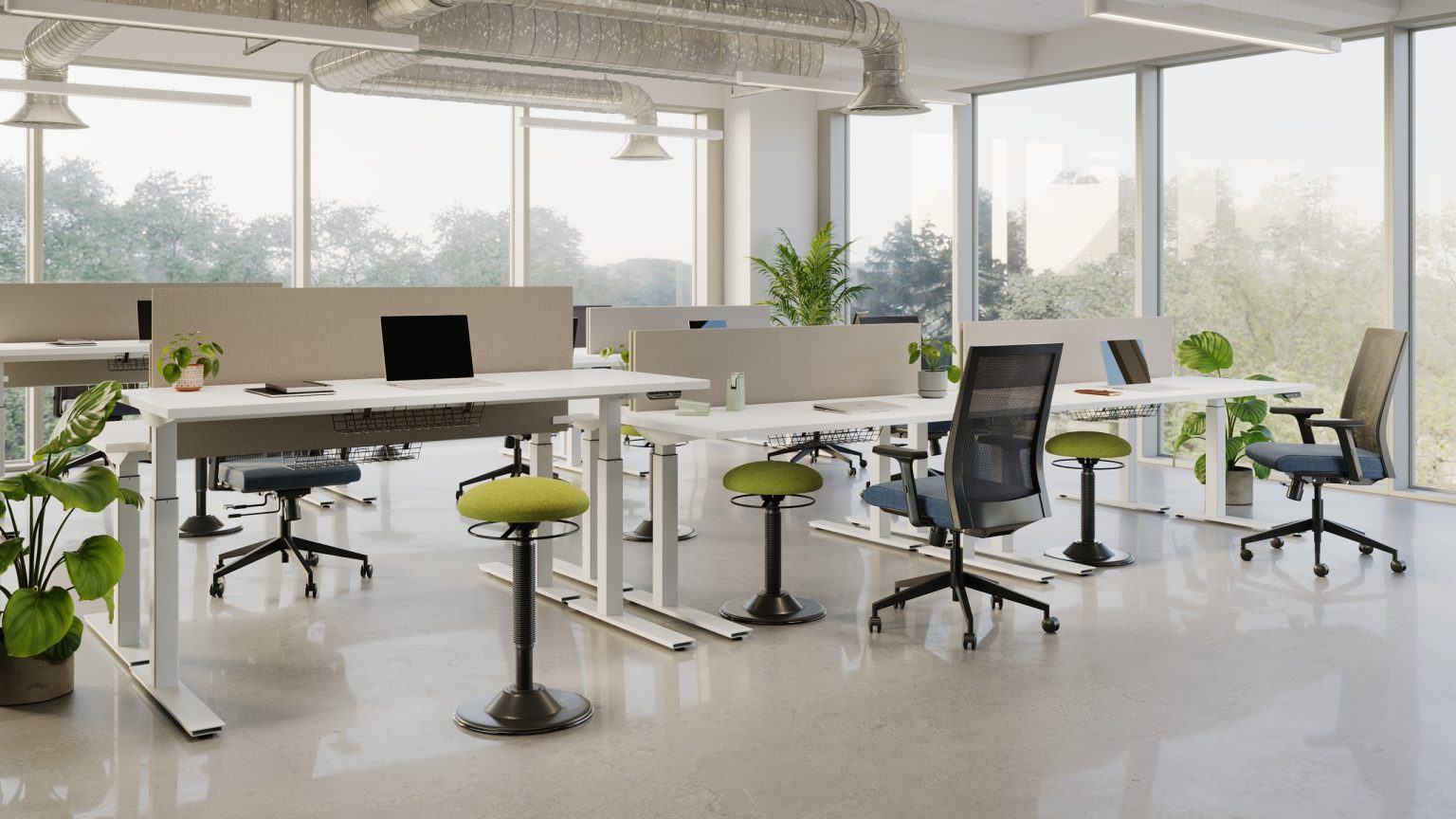 Workplace Benching in 2025: The Pros and Cons You Need to Know | Ethosource